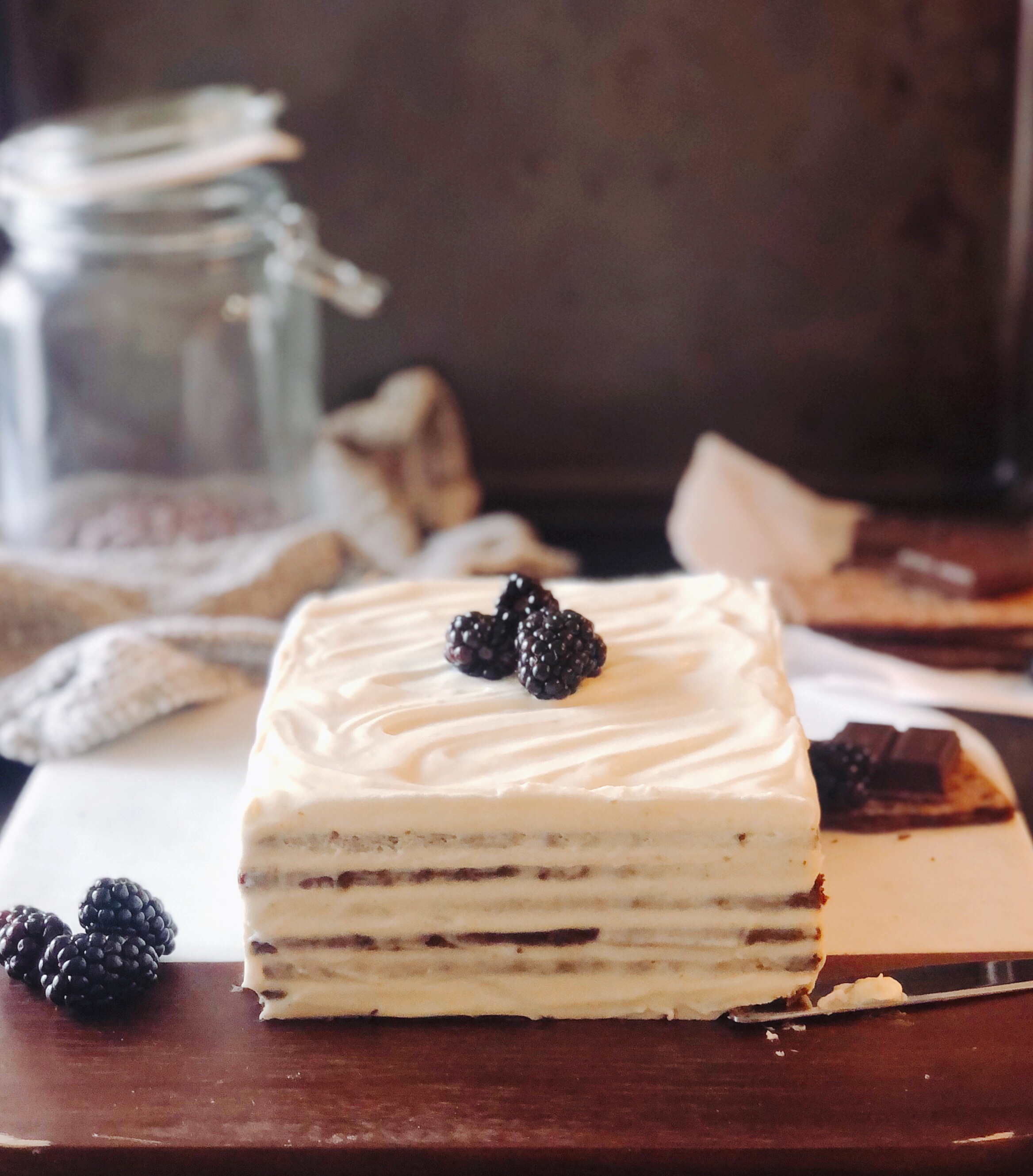 Chocolate Graham Cracker Cake - Tasty Treat Pantry